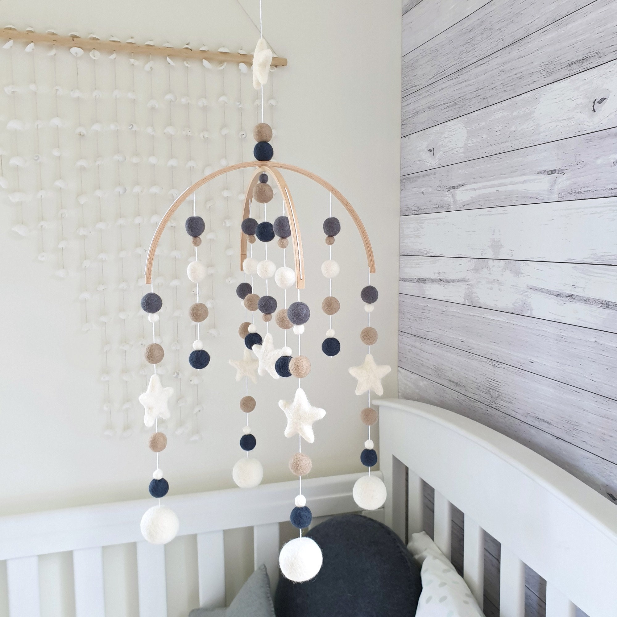 Grey & Neutral Baby Mobile, Grey White Nursery Mobile, Cot Mobile, Felt ...