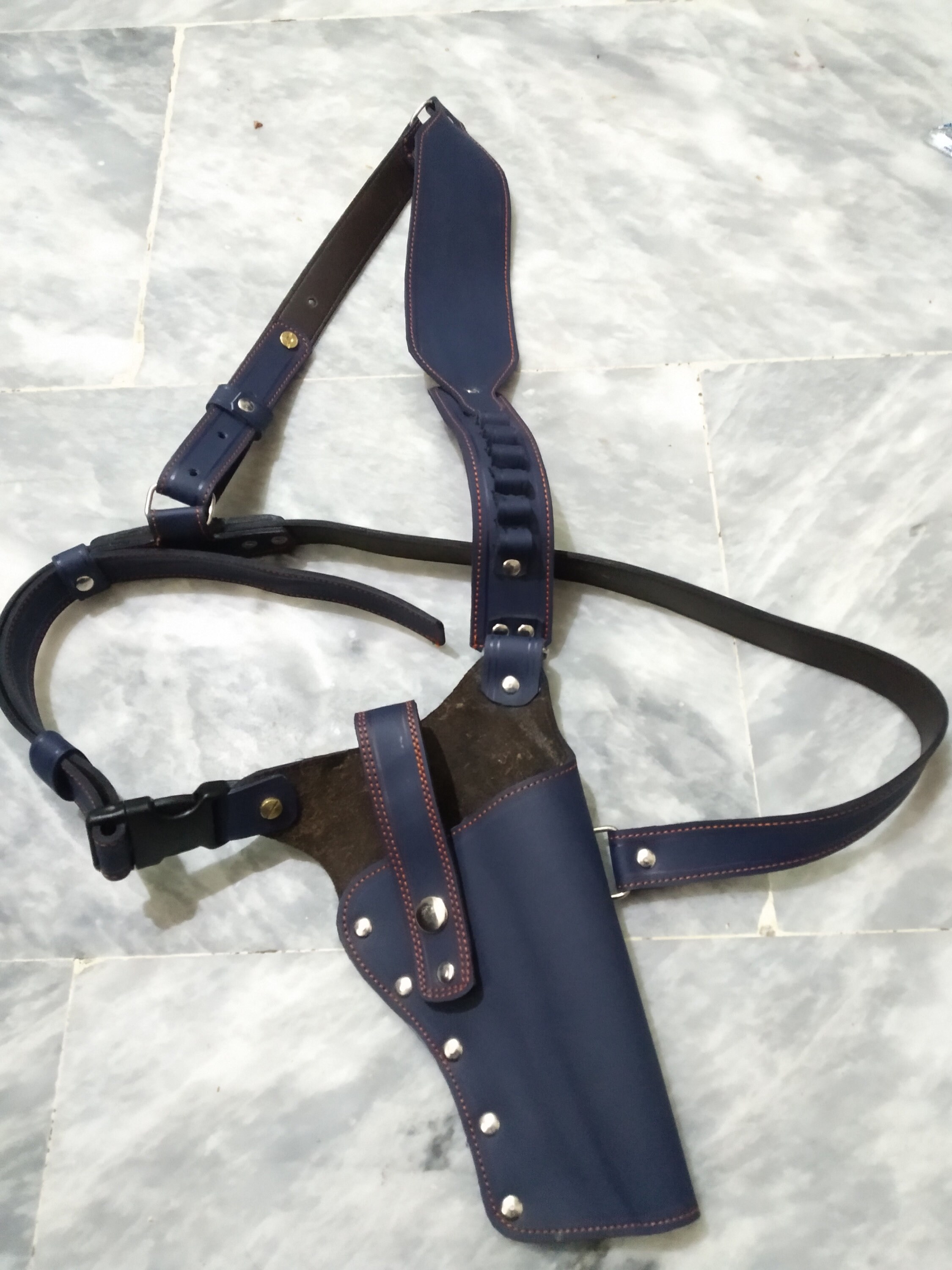 Aesthetically Crafted Leather Rig for Revolvers by Colt - Etsy