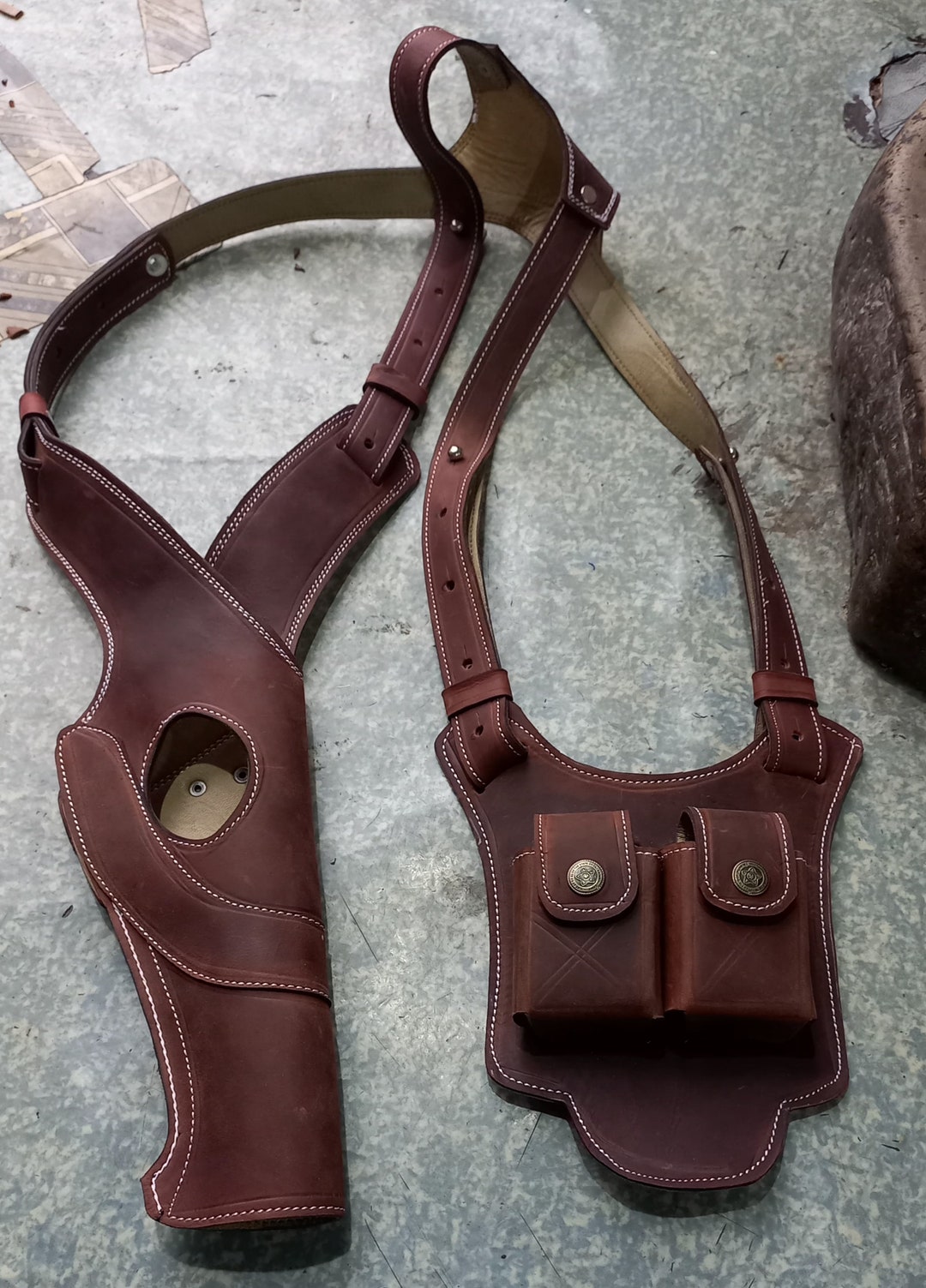 Handmade Stylish Leather Rig for Long Barrel Revolvers by Colt, Taurus ...