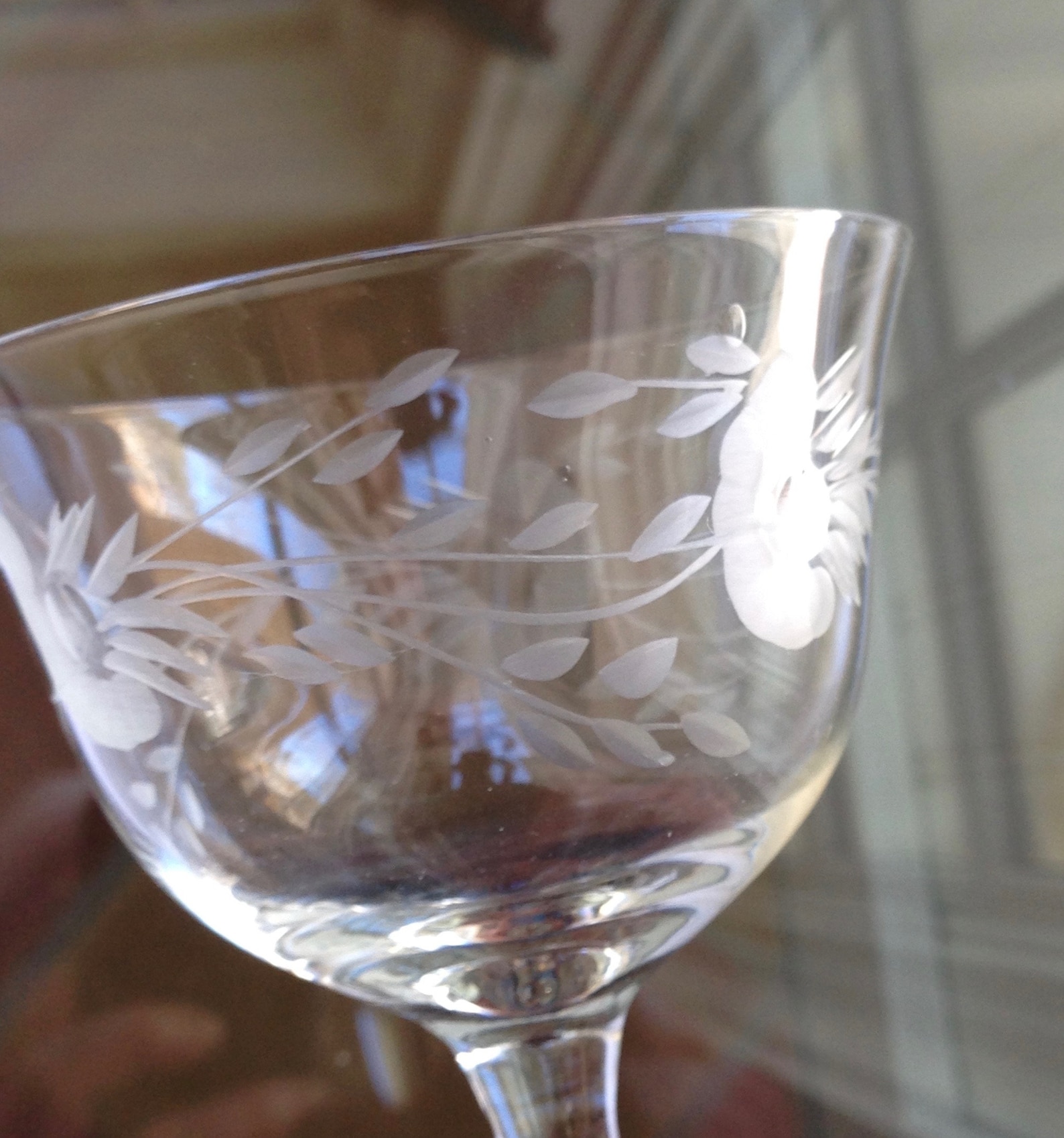 Vintage Pair Etched Wine Glasses Leaf And Flower Design 5 1 2 Tall X
