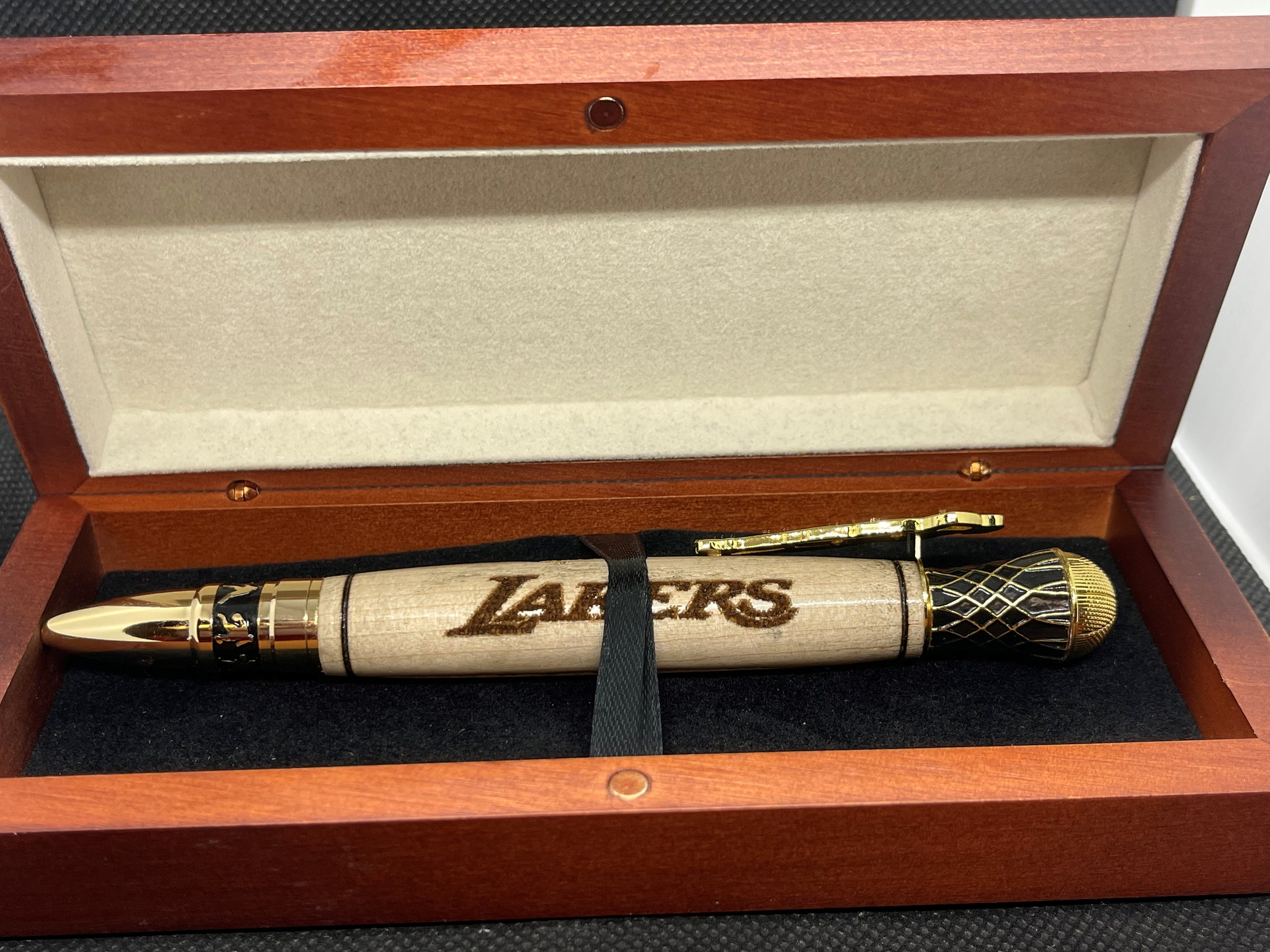 LA Lakers Great Western Forum Floor Basketball Pen - Etsy