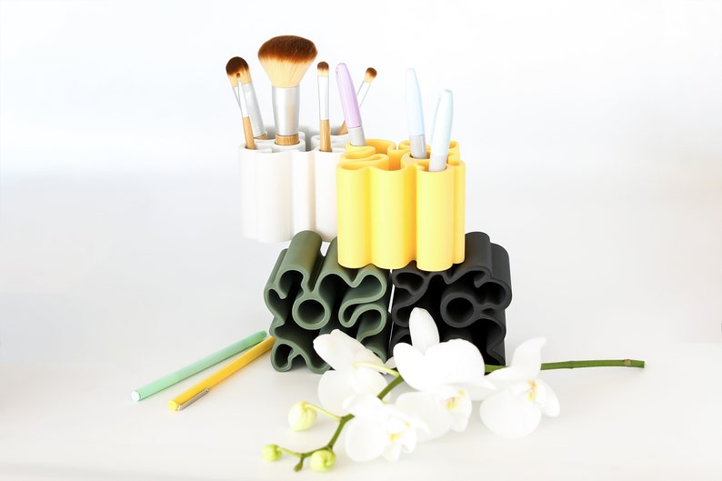 Smart Office Desk Organizer/ Makeup Brushes Holder/ Vase/ Stylish Home ...