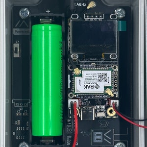 All in One Waterproof Solar Powered off Grid Lora Communications ...