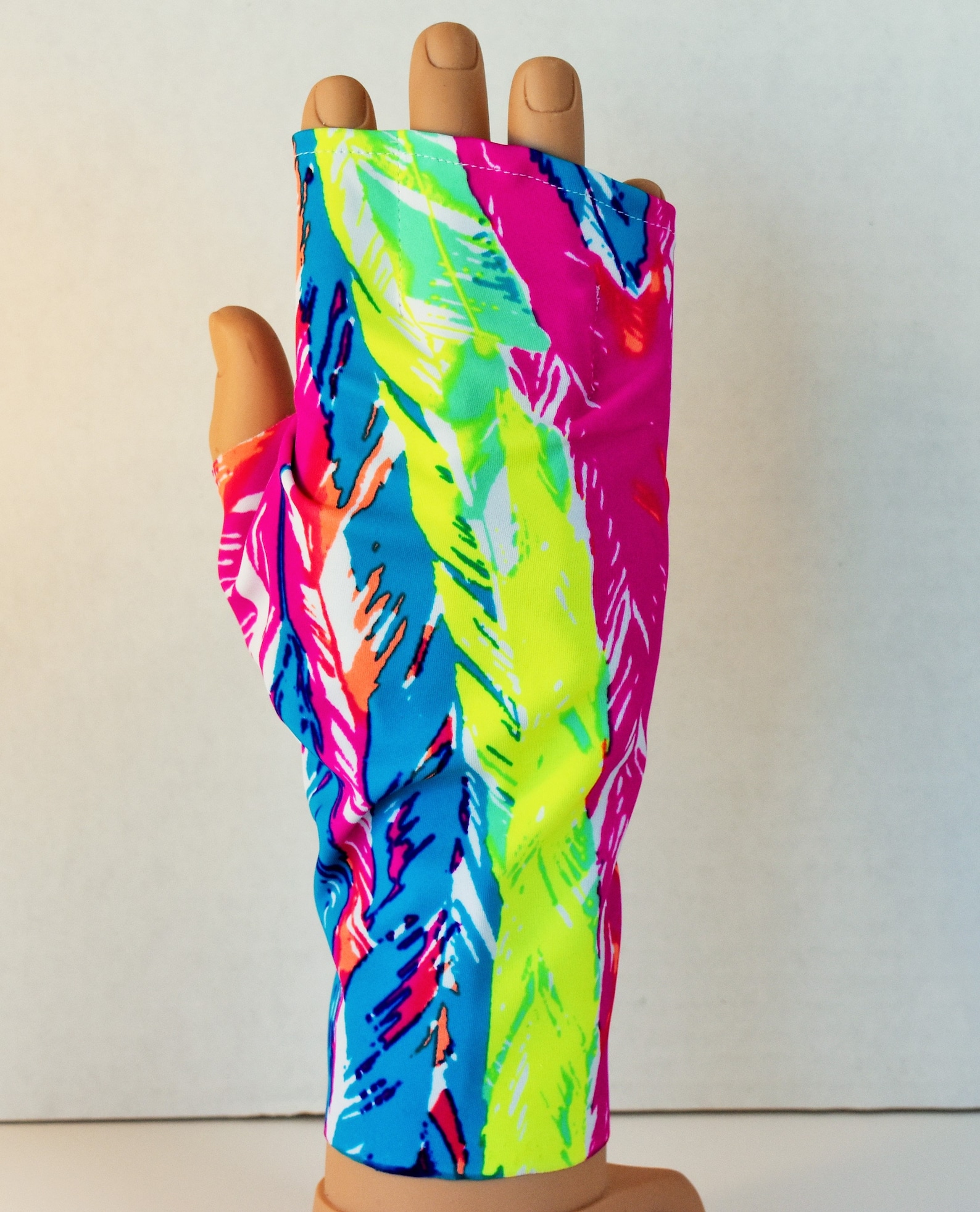 Hand Shade UPF50 Sun Protection, Assorted Colors - Etsy