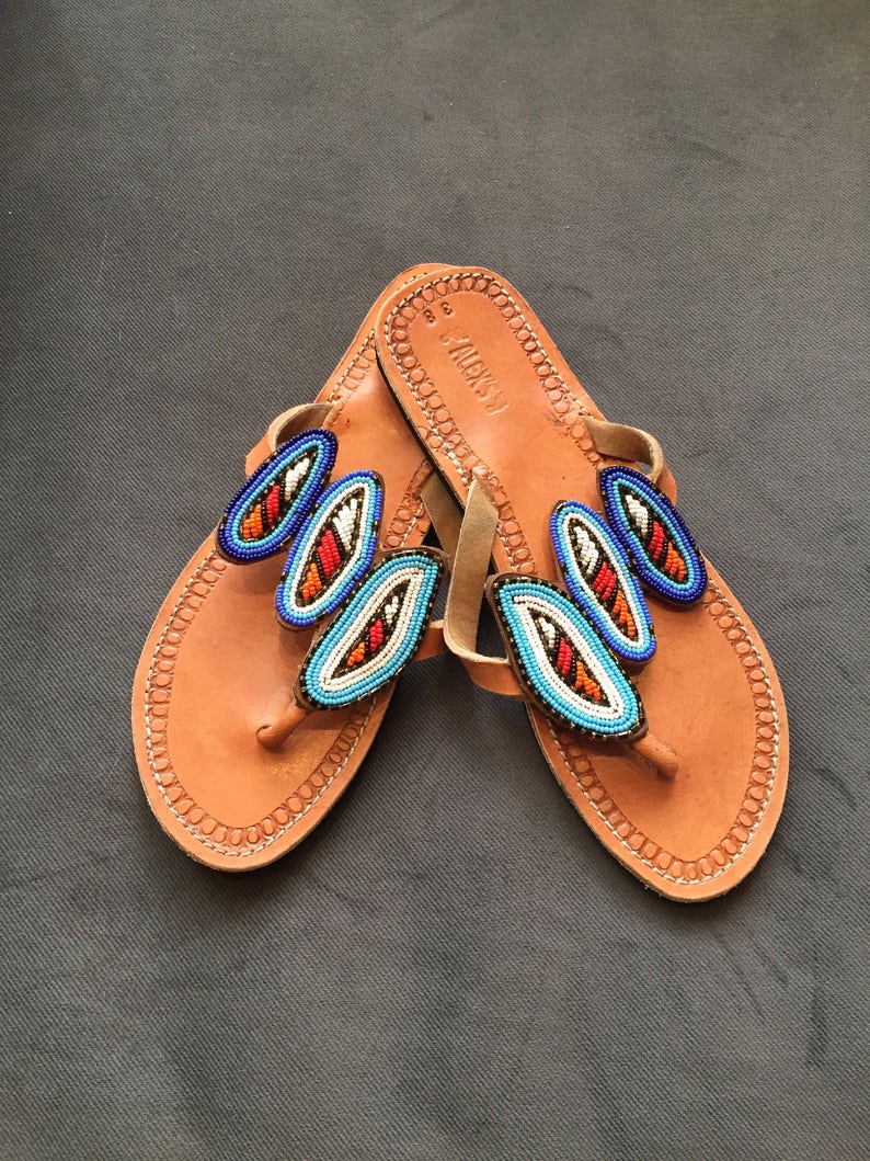 Fabrication artisanale de sandales en cuir perles taille 7 à | Etsy