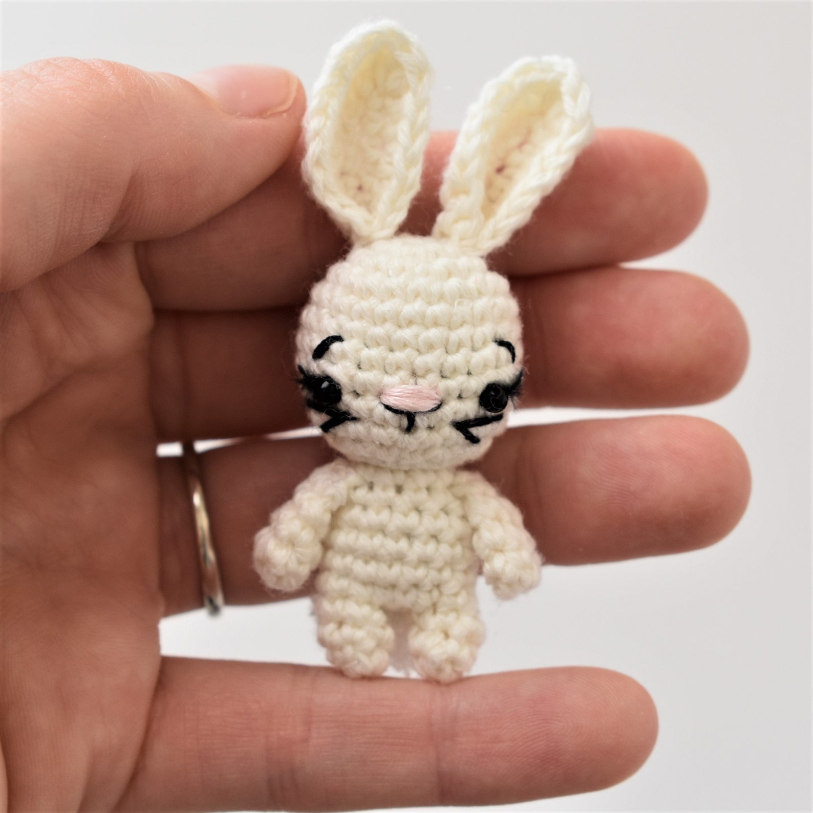 Tiny Bunny Crochet Amigurumi Pattern / Photo Tutorial | Etsy