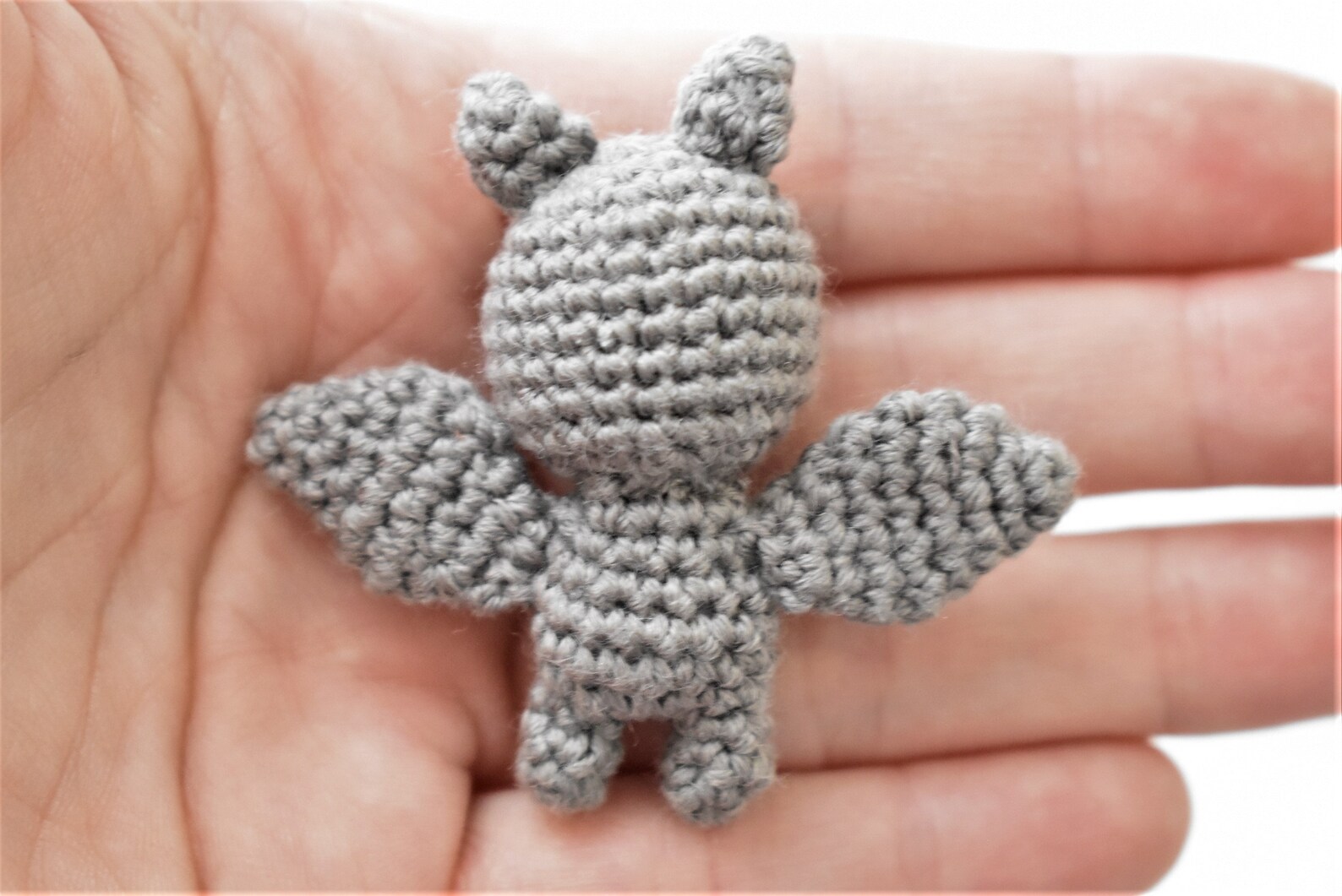 Tiny Bat Crochet Pattern / Amigurumi / Photo Tutorial - Etsy