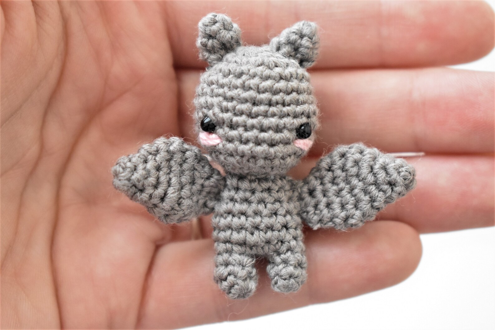Tiny Bat Crochet Pattern / Amigurumi / Photo Tutorial - Etsy