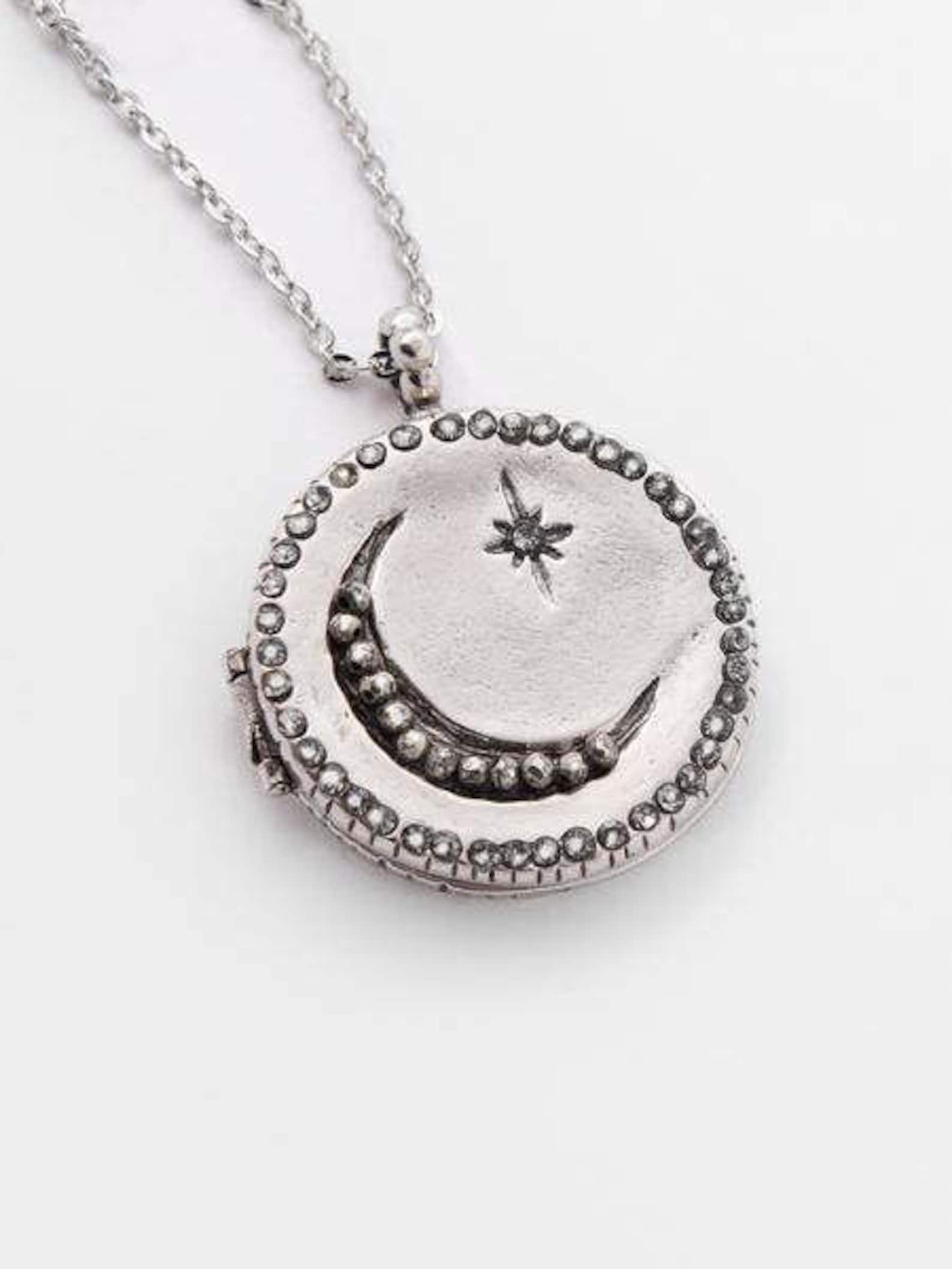 Moon North Star Locket- Ariana Ost - Etsy