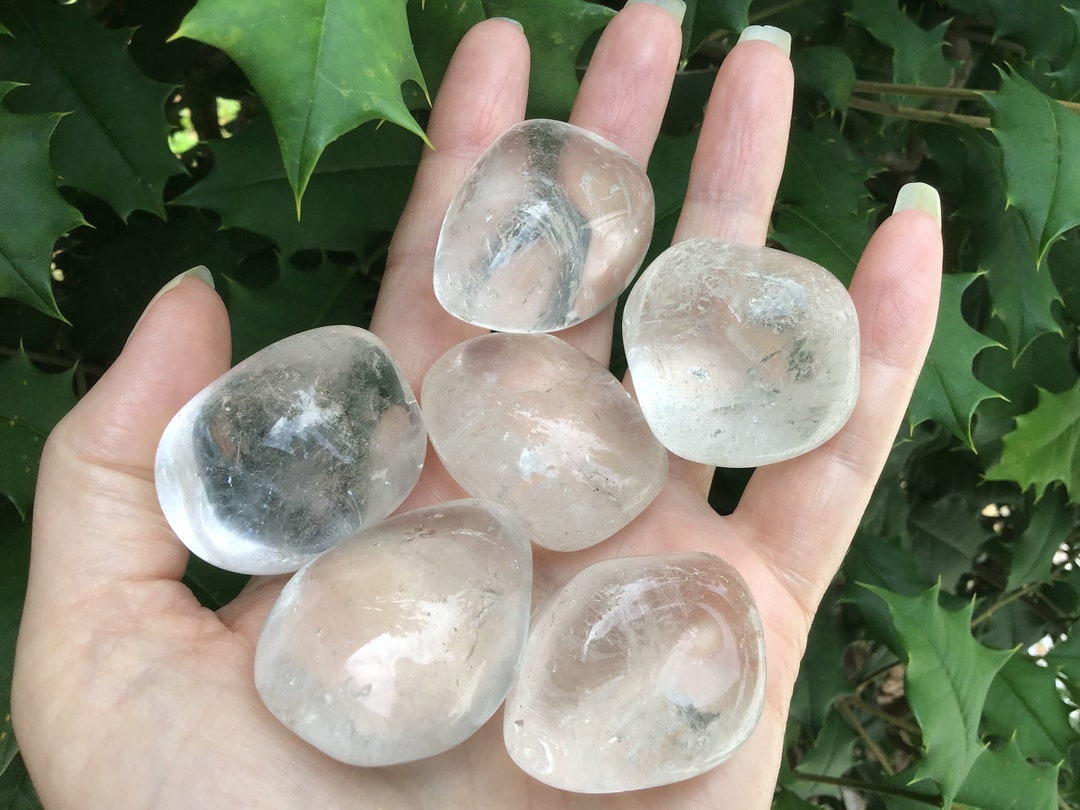 XL QUARTZ CRYSTAL Tumbled Stone Quartz Crystal Pebble 1.5 - Etsy