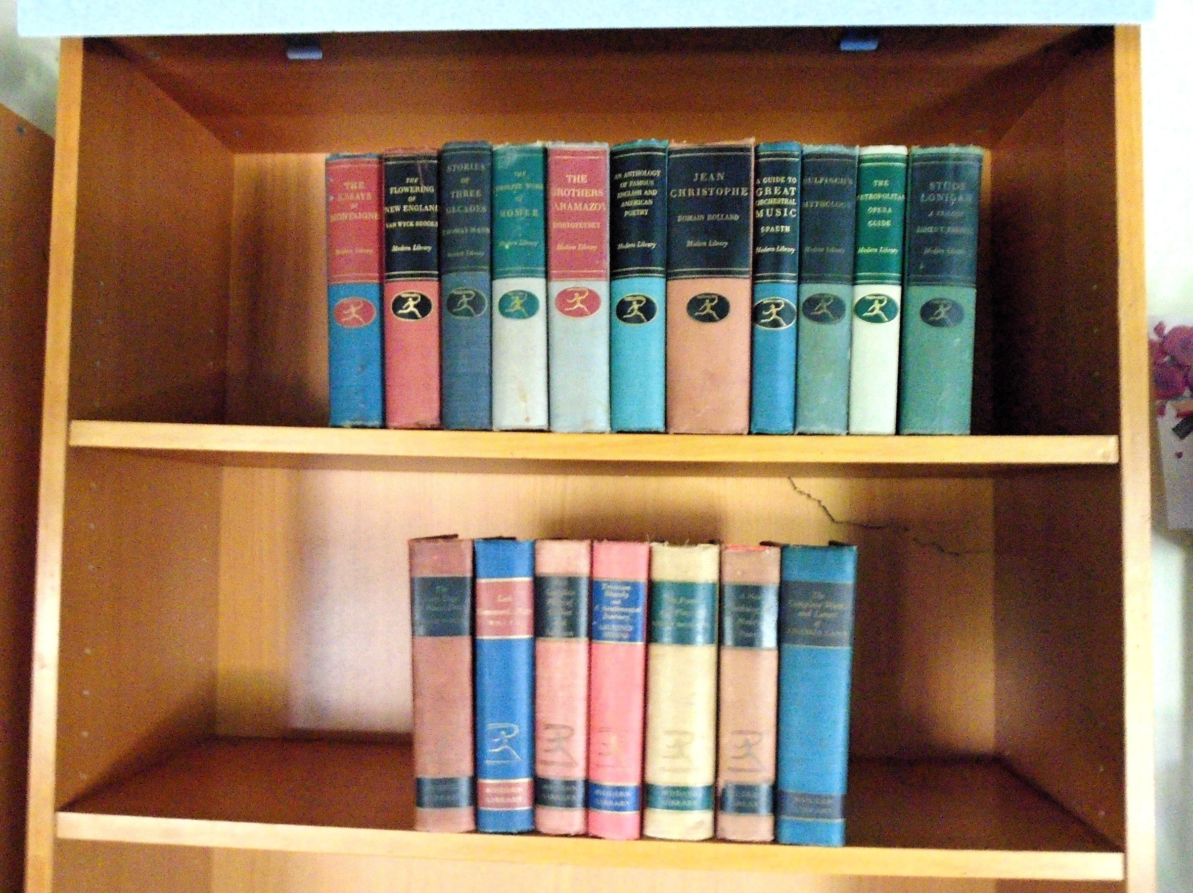 Modern Library Giants, Library Decor, Staging, Colorful Books ...