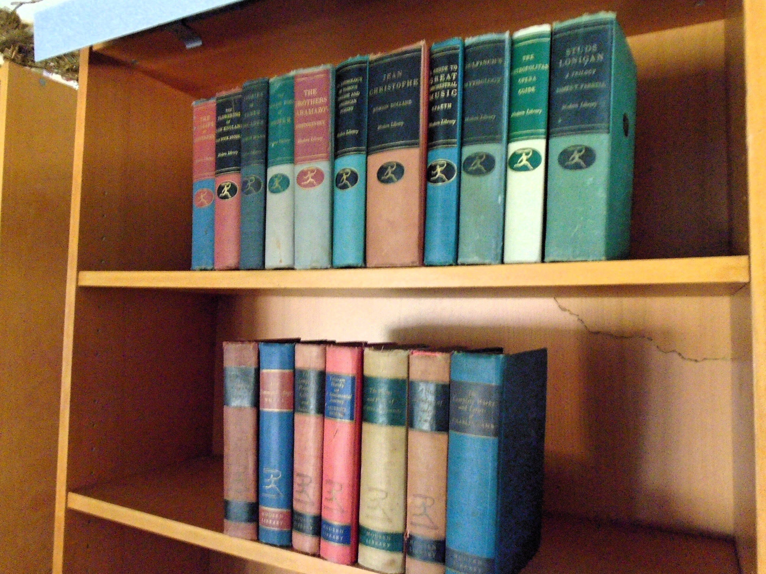 Modern Library Giants, Library Decor, Staging, Colorful Books ...