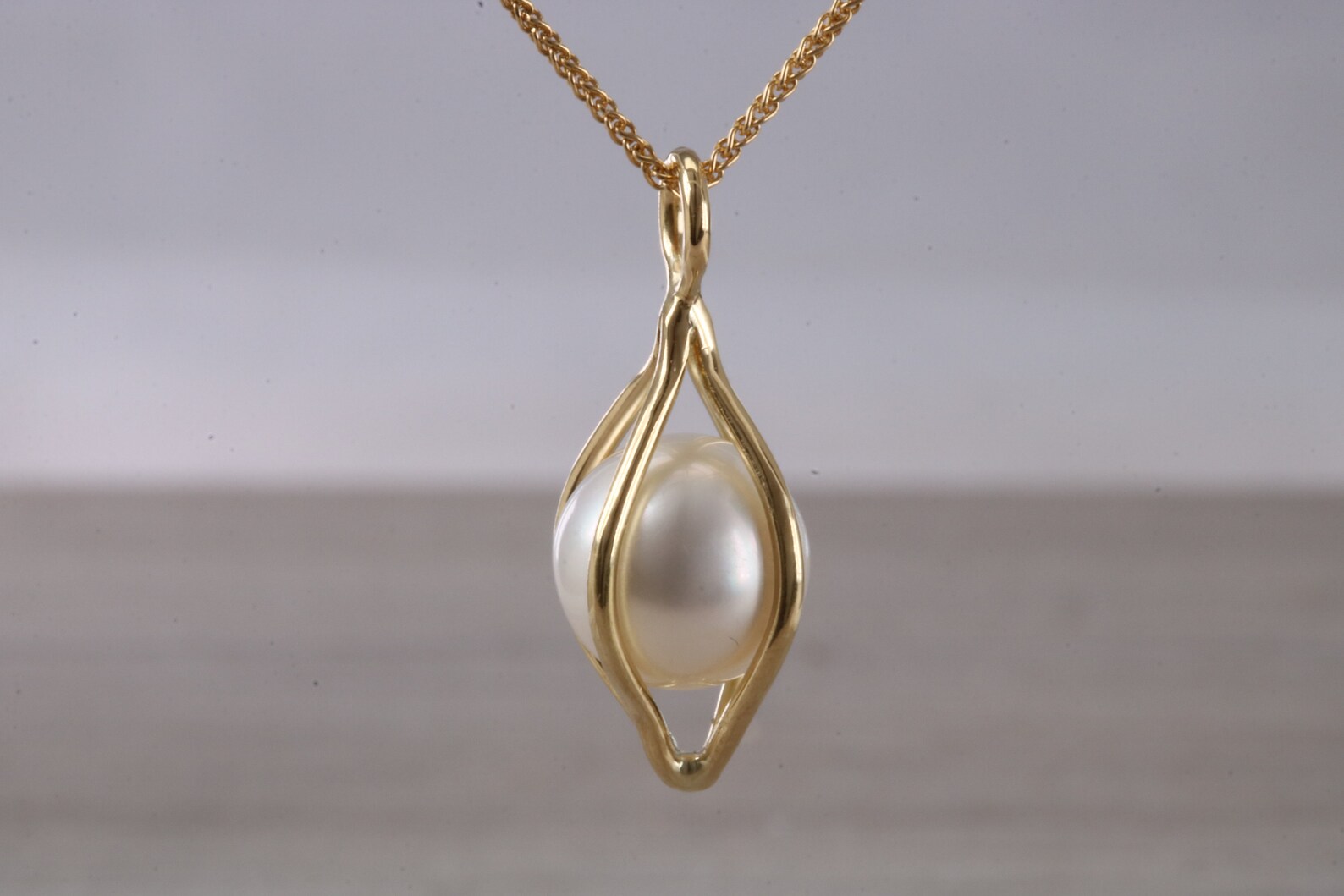 Beautiful 10 Mm Round South Sea Pearl Set 18ct Yellow Gold Necklace - Etsy