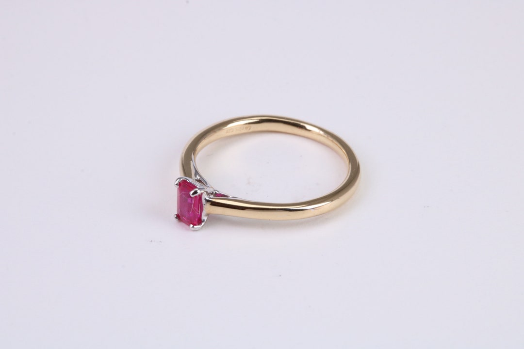 Beautiful Emerald Cut Ruby Set 18ct Gold Solitaire - Etsy
