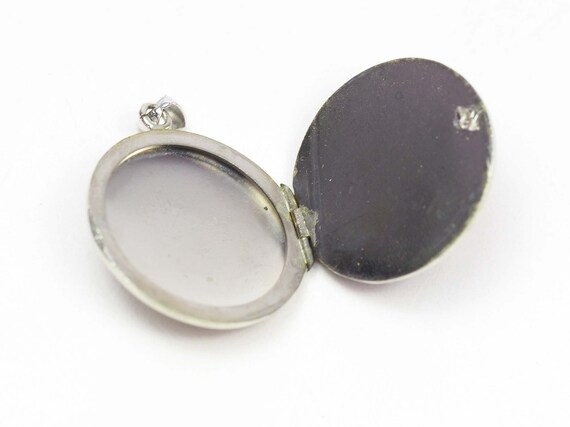 Mid-Century Toshikane Arita Porcelain Flowers Locket … - Gem