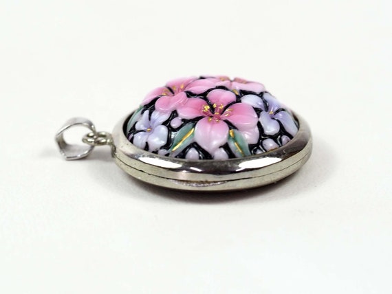 Mid-Century Toshikane Arita Porcelain Flowers Locket … - Gem