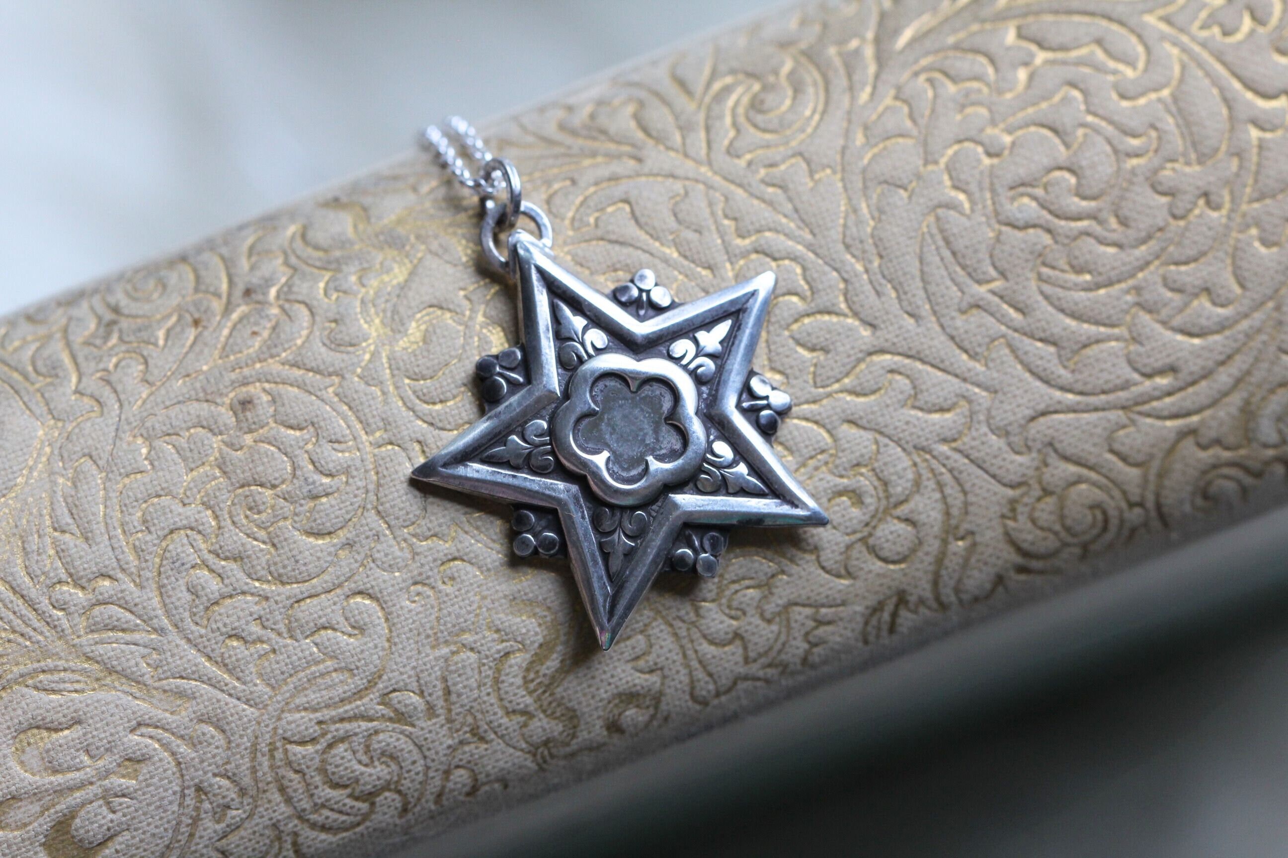The Star of Protection Five Pointed Sterling Silver Star Necklace ...