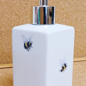 Bees Soap Dispenser Porcelain 200 Ml 7oz Busy Bumblebees Liquid Pump ...
