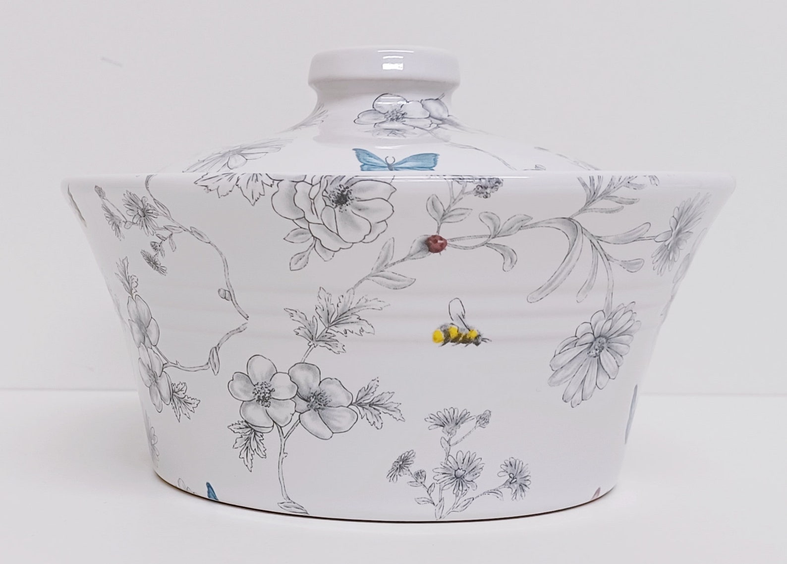 Secret Garden Casserole With Lid 500 Ml 17 Oz Flowers Butterflies Bees ...