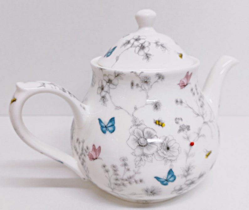 Secret Garden Tea Set Fine Bone China Large Teapot 4 Cups and 4 Saucers ...
