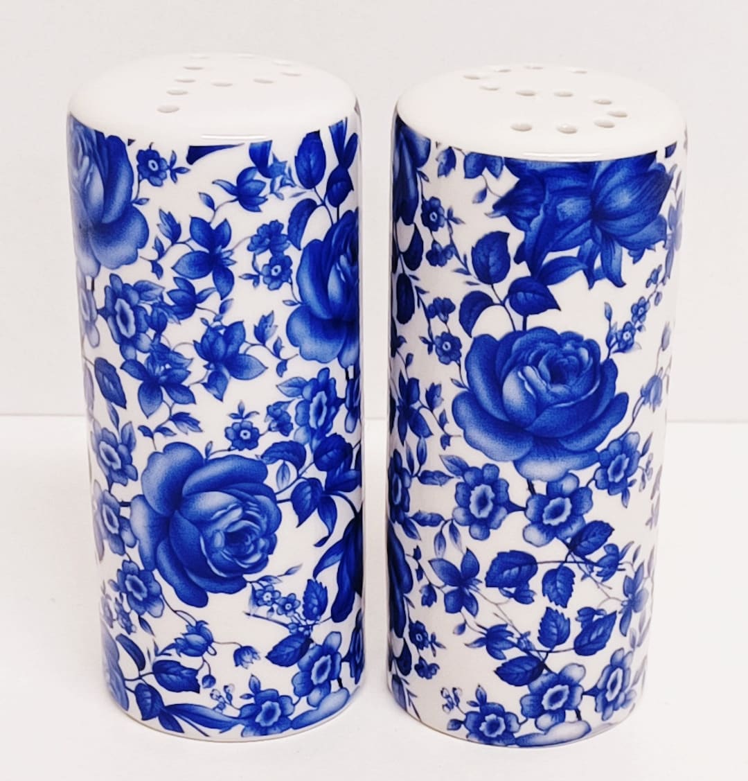 Delft Blue Salt & Pepper Set Round Porcelain Blue Flowers Floral Pots ...