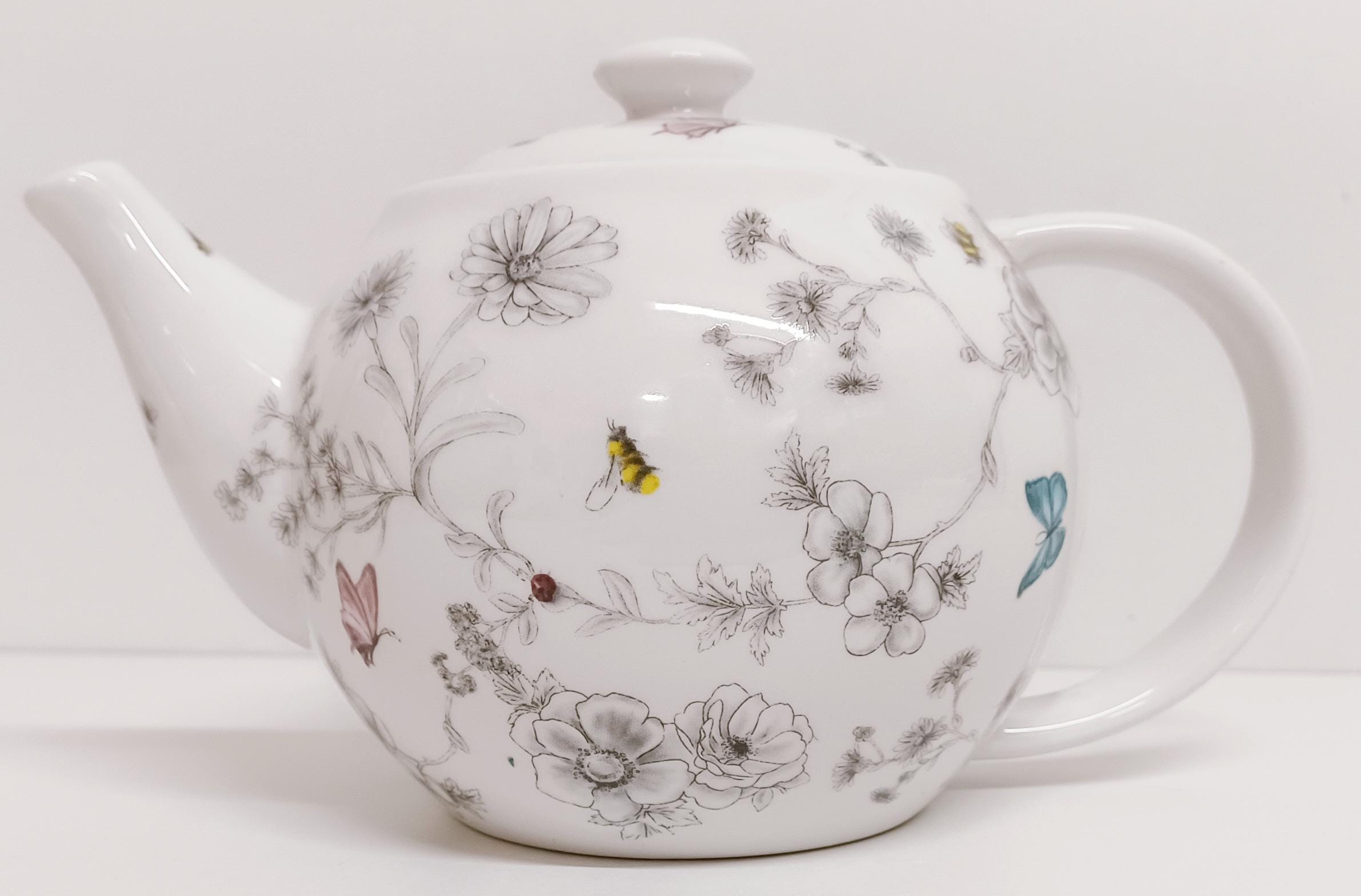 Secret Garden Teapot Porcelain 20 Fl Oz 600ml Flowers Butterflies Bees ...