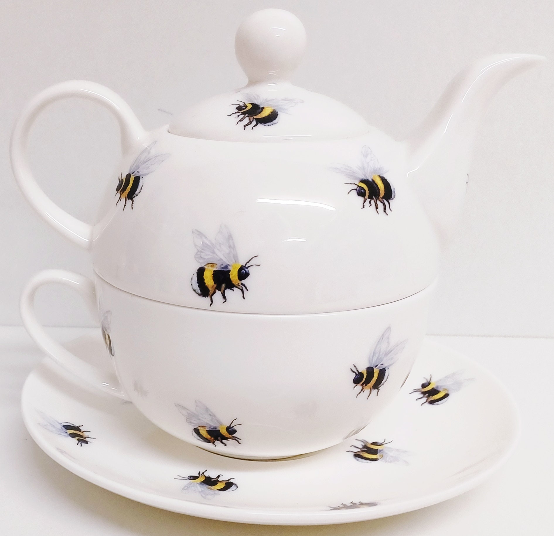 Bees Tea for One Fine Bone China Bumble Bee Tea Pot Cup and Saucer Set ...