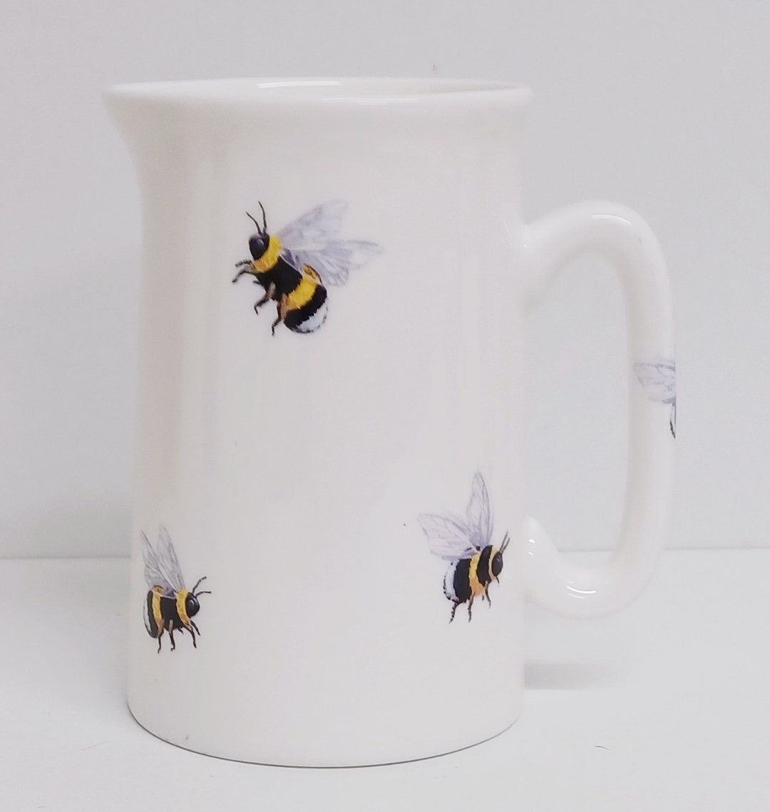 Bees Half Pint 285 Ml Jug Fine Bone China Bumblebee Pitcher Hand ...
