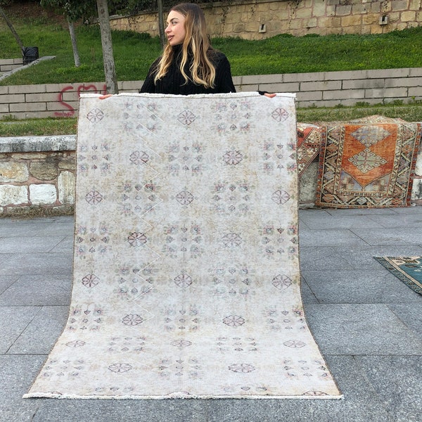 Hand Knotted Rug - Etsy