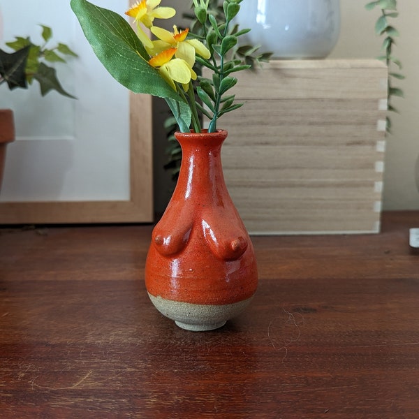 Boob Vase - Etsy