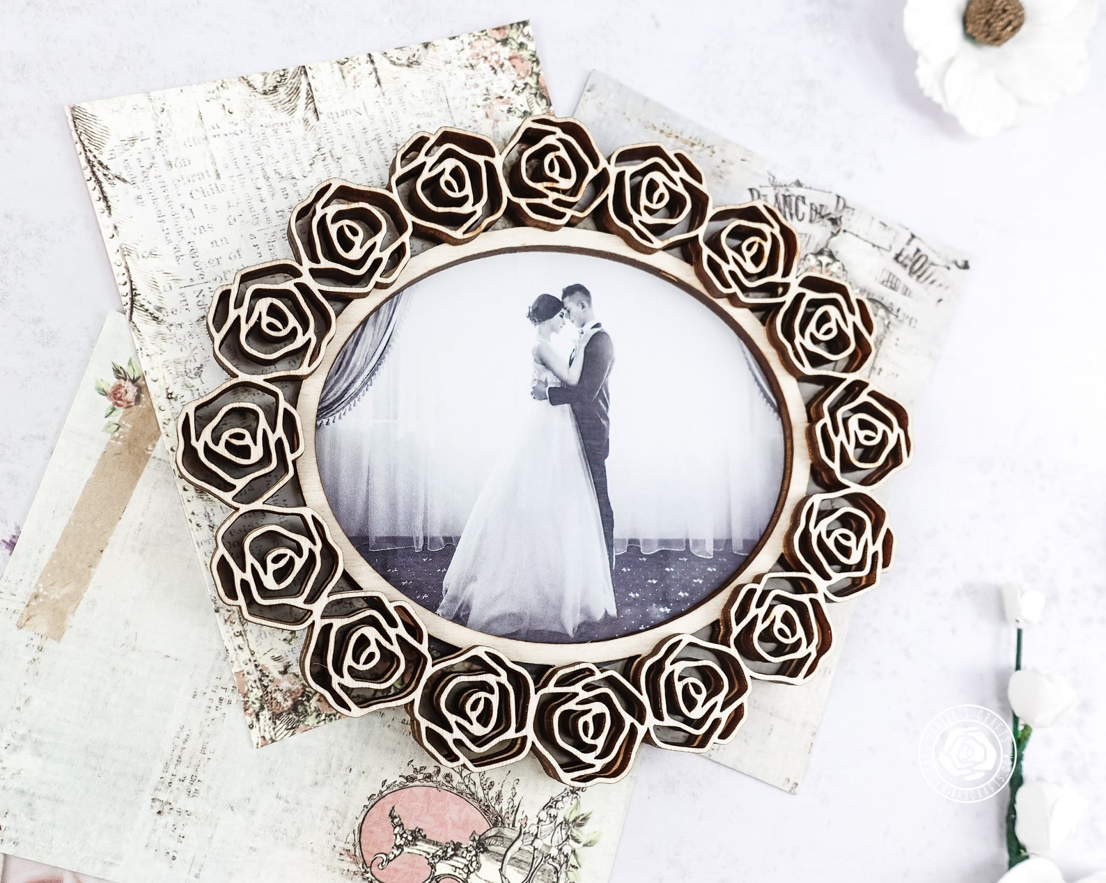 Floral Wood Frames Vintage Roses Wood Cut Outs Oval Frame | Etsy