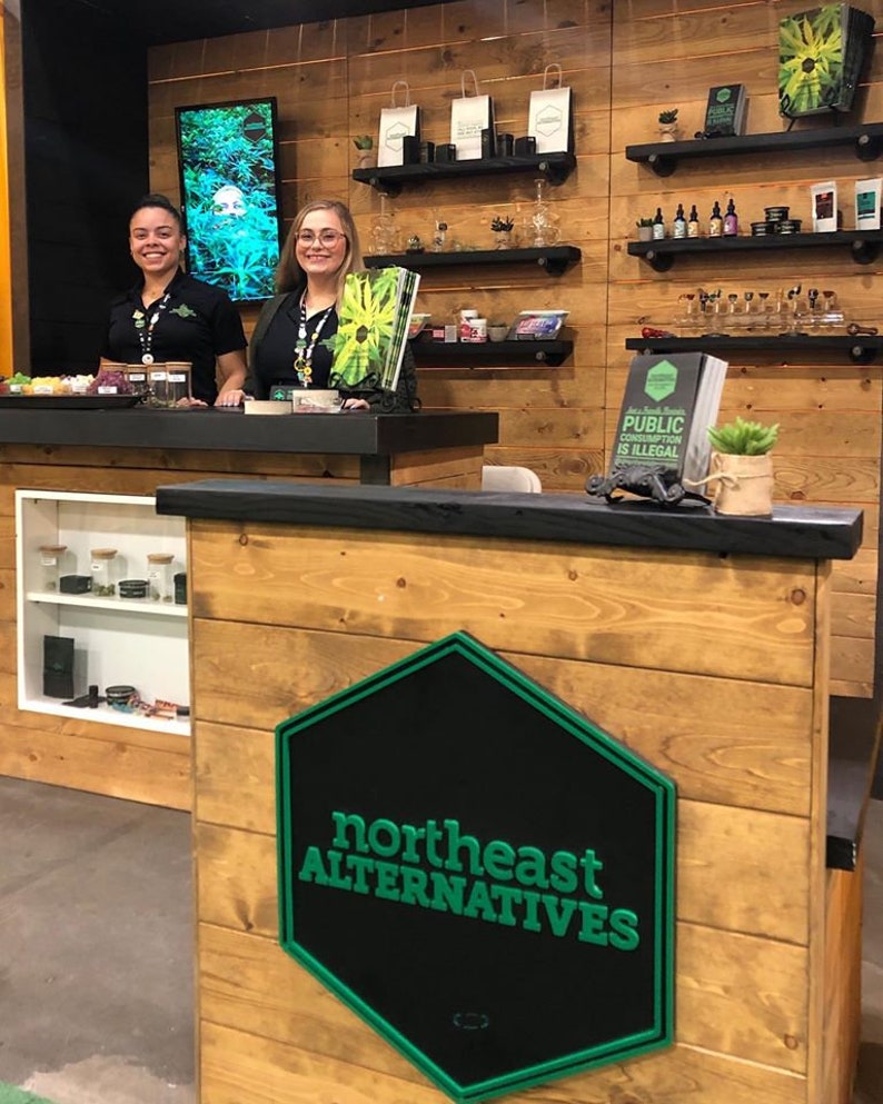 Rustic Trade Show Booth, Real Wood Vendor Display, Slatwall Pop-up Shop ...