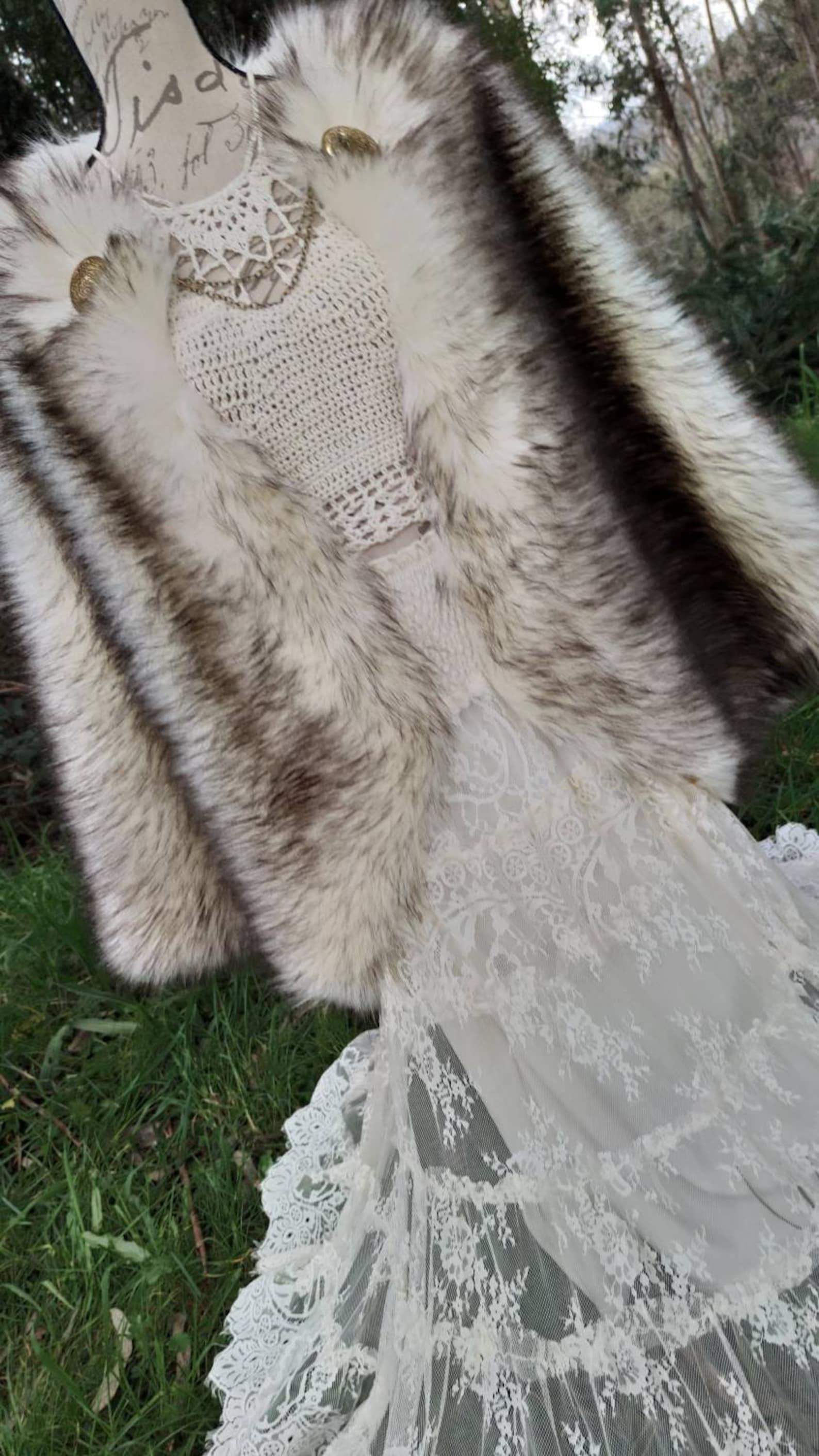 Viking Wedding Fur Cloak Plus Freya Belt Custom for Luca - Etsy