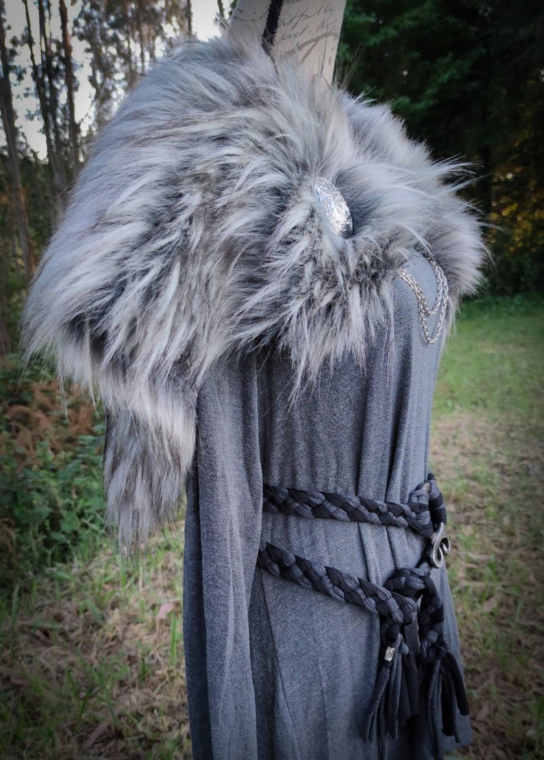 Gray Wolf Vegan Fur Viking Mantle: Norse Wedding Shawl With Brooches - Etsy
