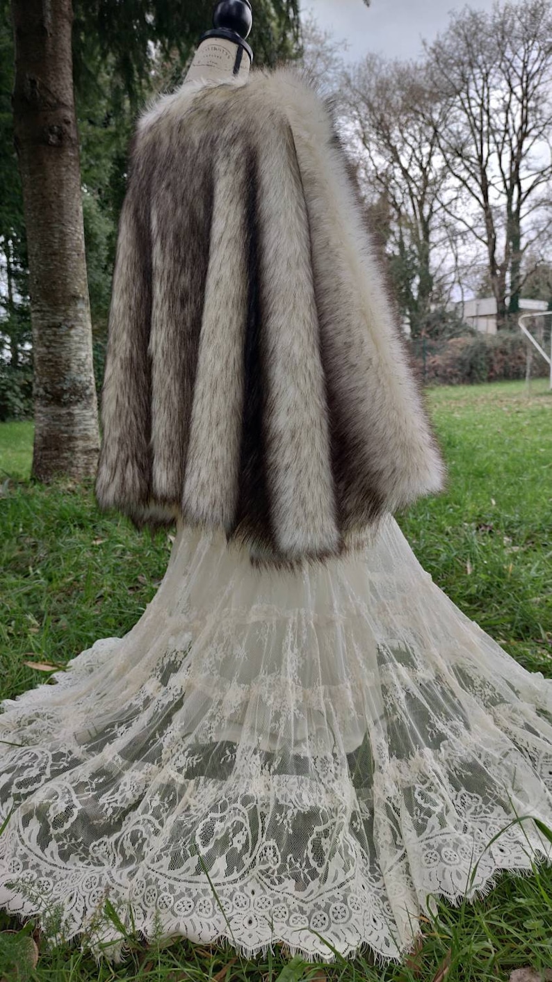 Viking Wedding Fur Cloak Plus Freya Belt Custom for Luca - Etsy