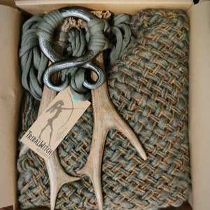 Norse Witch Shawl LARGE SIZE, Viking Wedding Shawl, Medieval Wedding ...