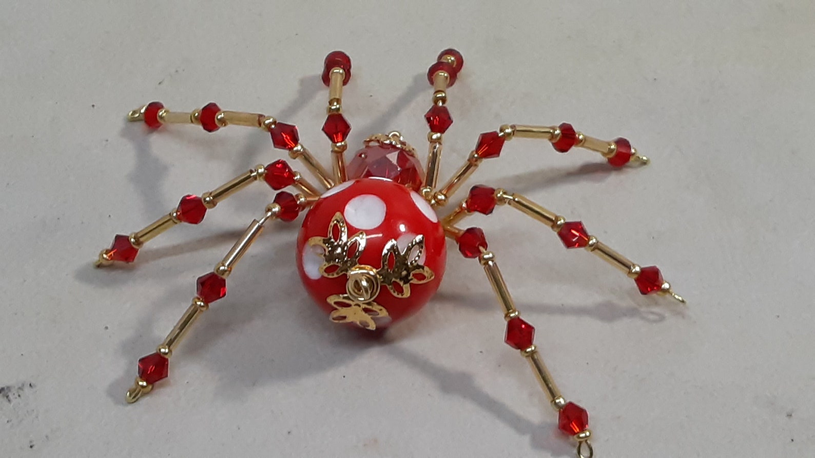 Steampunk Crystalline Beaded Red/white Dimpled Spider - Etsy
