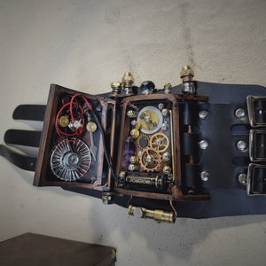 Steampunk Vortex Manipulator With Small Decorative Brown Wooden Storage ...