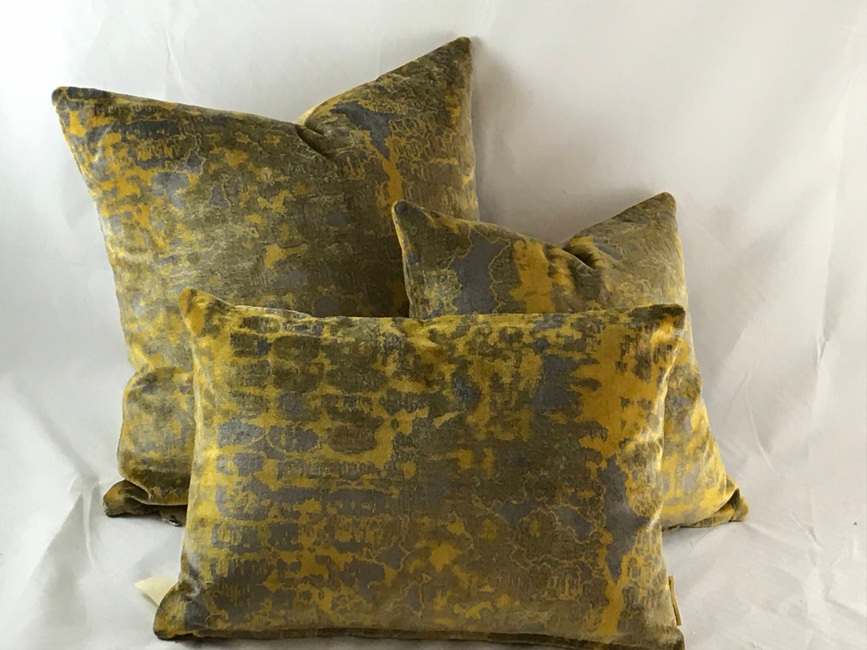 Gold/silver silky velvet abstract pattern cushions in European | Etsy
