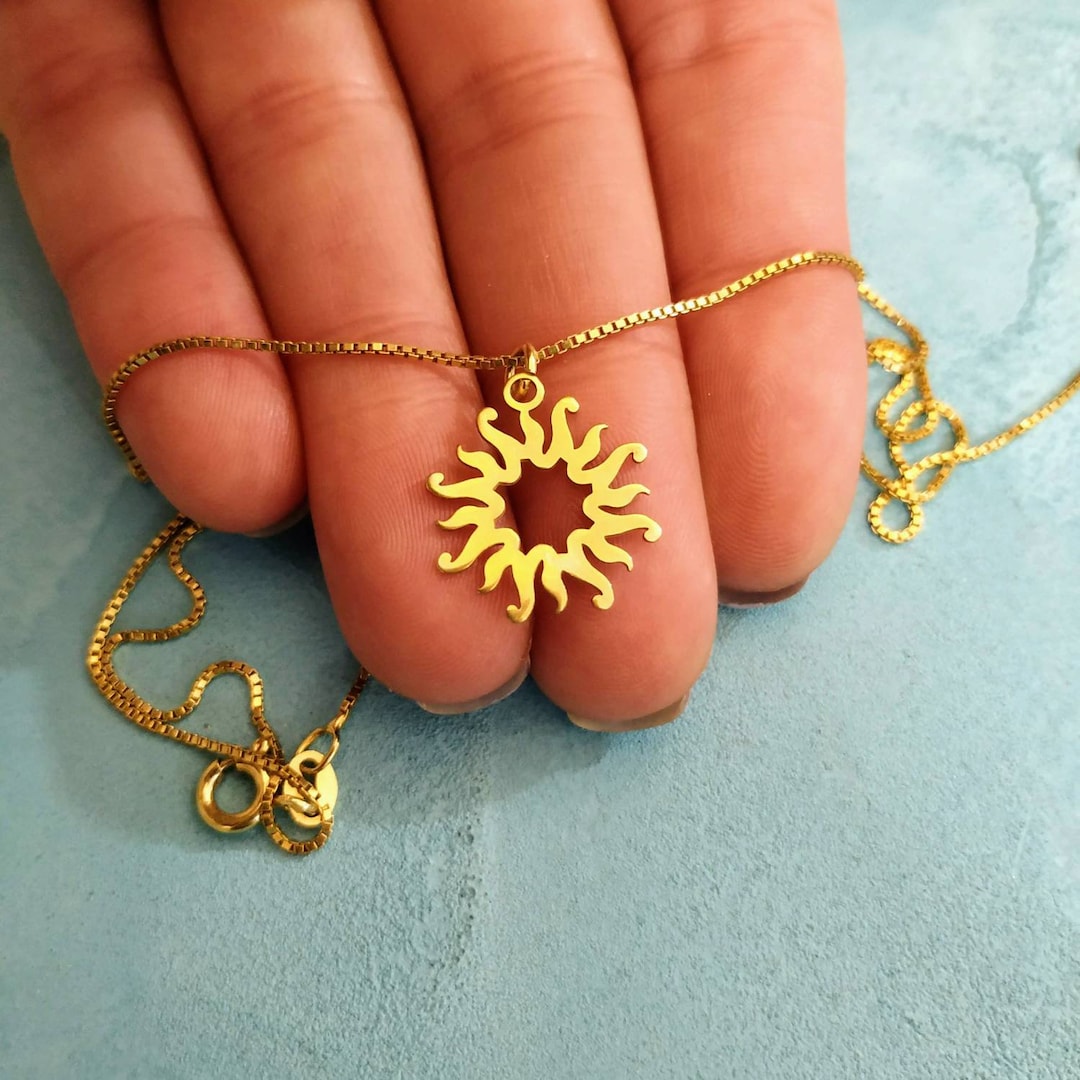 Sun Pendant Sunburst Necklace Celestial Sunshine Jewelry Star Charm ...