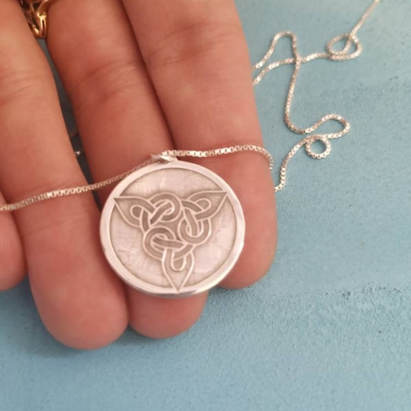 Trinity Symbol - Etsy