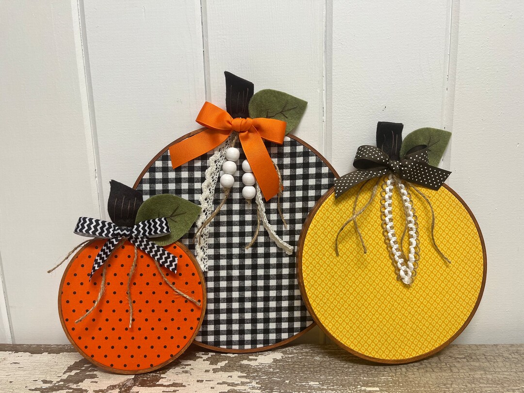 Embroidery Hoop Pumpkin Decor, Trio of Pumpkins, Pumpkin Wall Decor ...