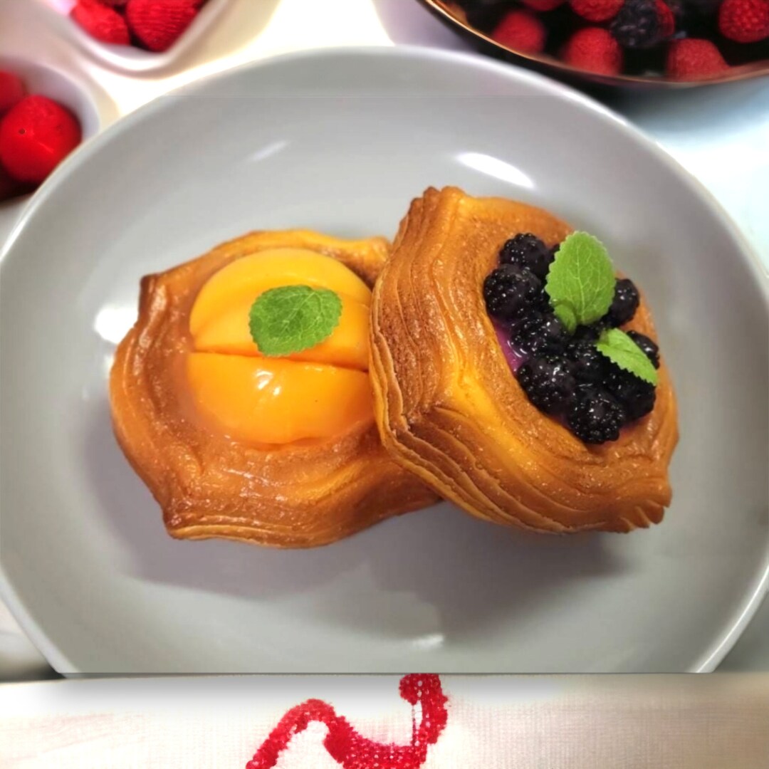Zero Calorie Faux Seasonal Fruit Pastry - Etsy