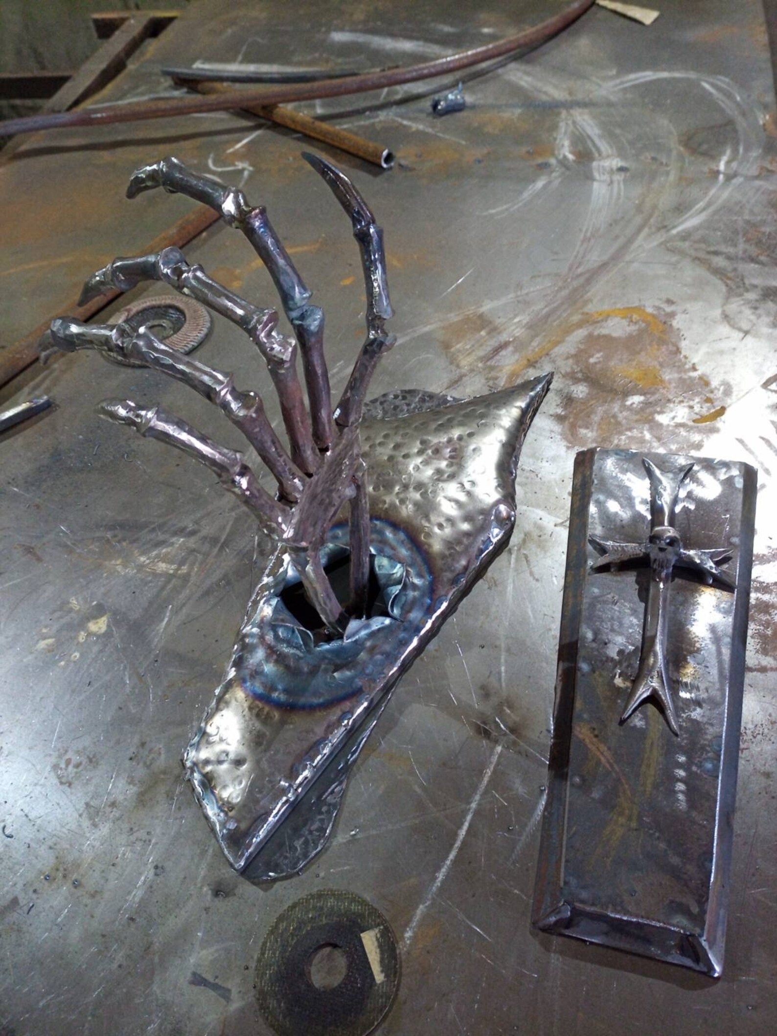 Skull Sconce Horror Light Wall Sconce Scary Coffin | Etsy