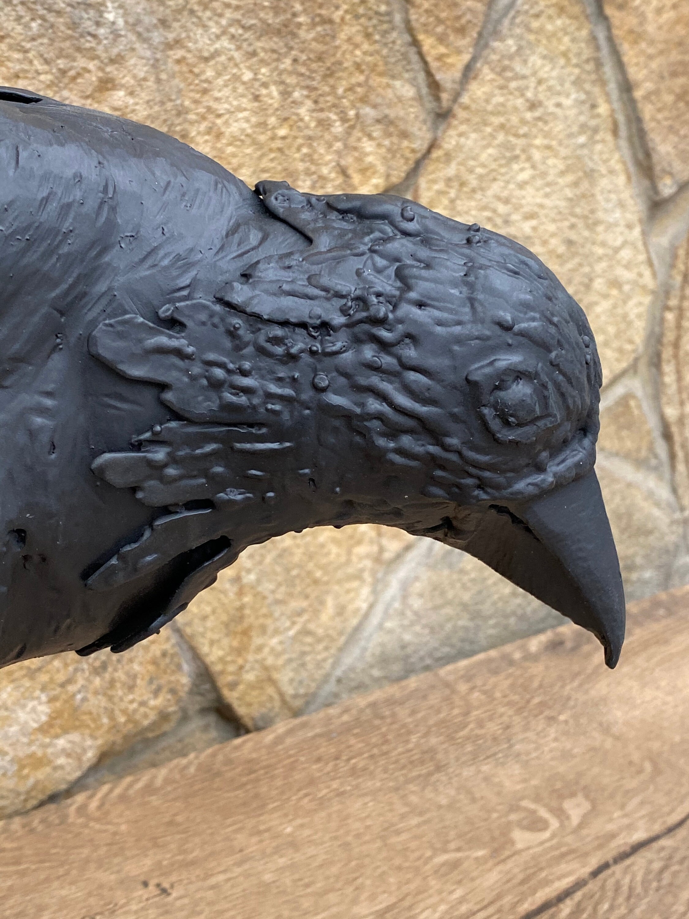 Crow garden sculpture bird iron gift crow figurine | Etsy