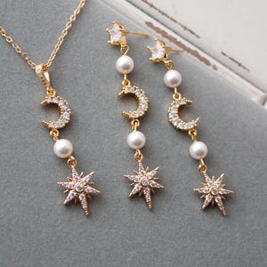 Gold Star Bridal Jewelry Set: Celestial Earring and Necklace, Starburst ...