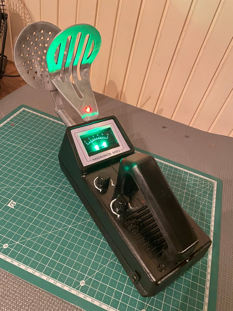 Kud Meter Ghostbusters Replica lights and Sound - Etsy