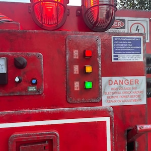 Containment Unit Ghostbusters (only Red Box) - Etsy