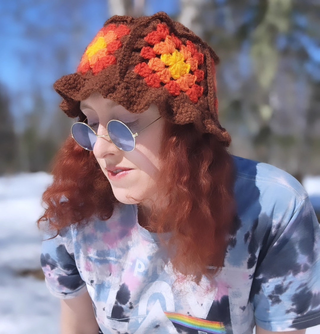 1970's Retro Sunburst Bucket Hat 1970s Gradient, 70s Colors, 70s Orange ...