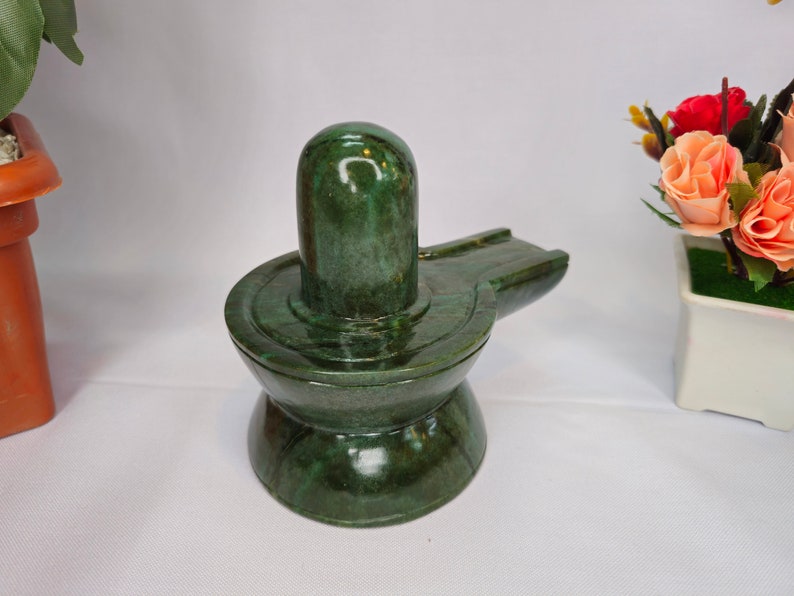 Green Jade Shivling, Jade Lingam Jade Shivalingam, Shivling, Pooja ...